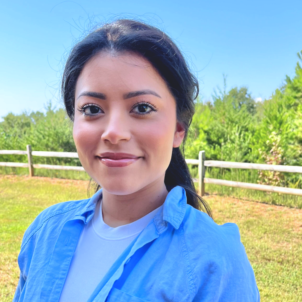 Sheila Anzures - GreenBlue